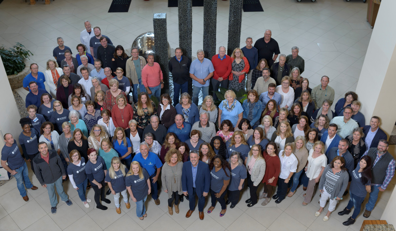 47 Agents Honored at 2018 Lake Homes Realty National Summit