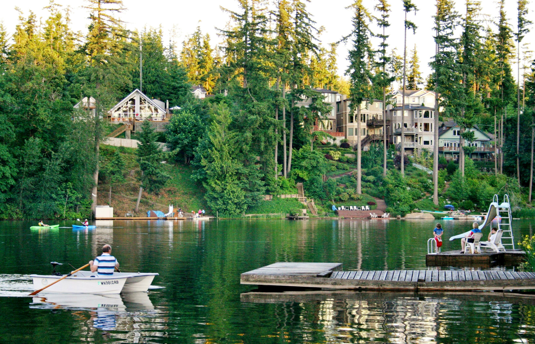 9 Great Reasons Why People Love Living on the Water