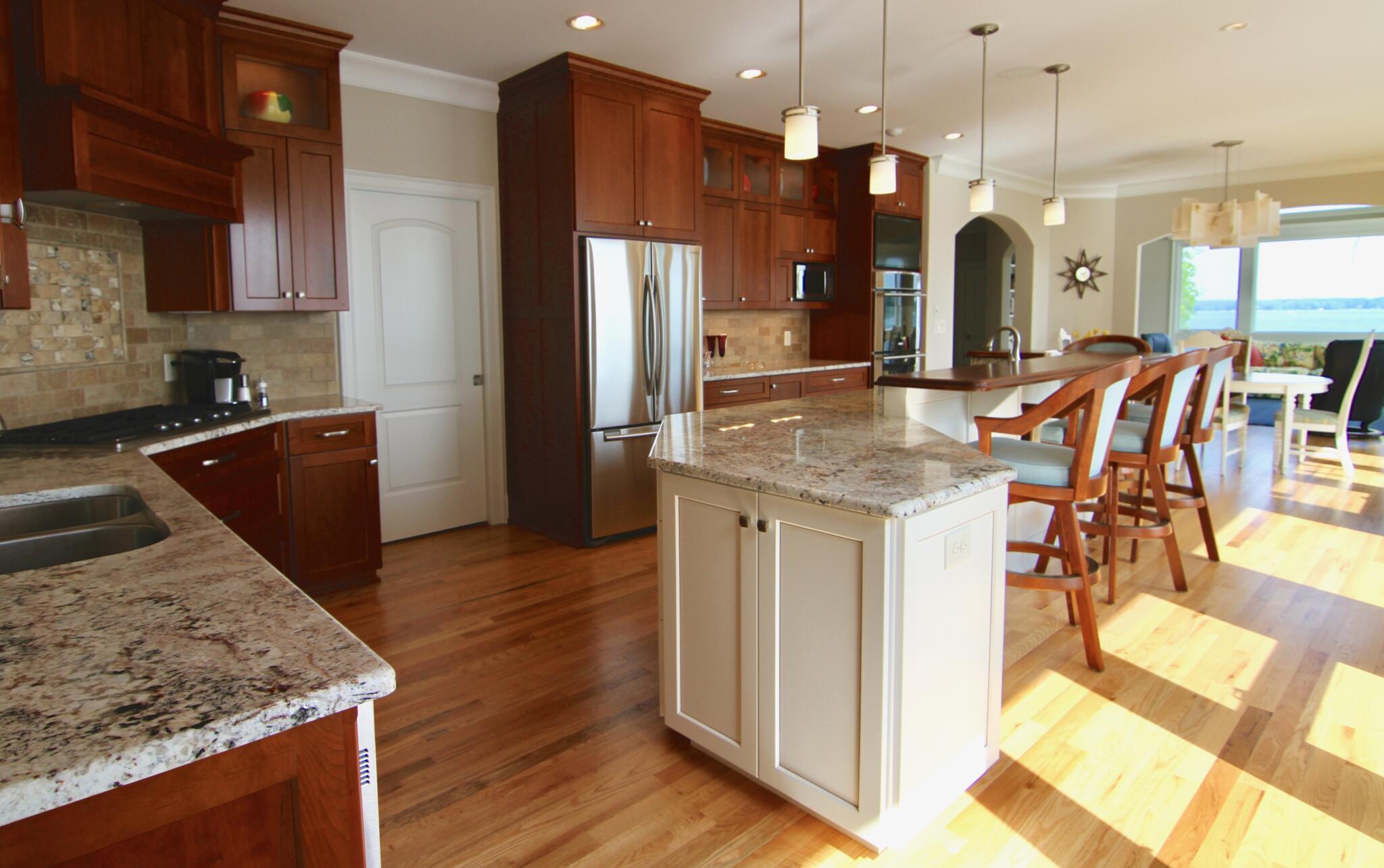 Back to Basics: Interior Design Tips for Your Lake Home