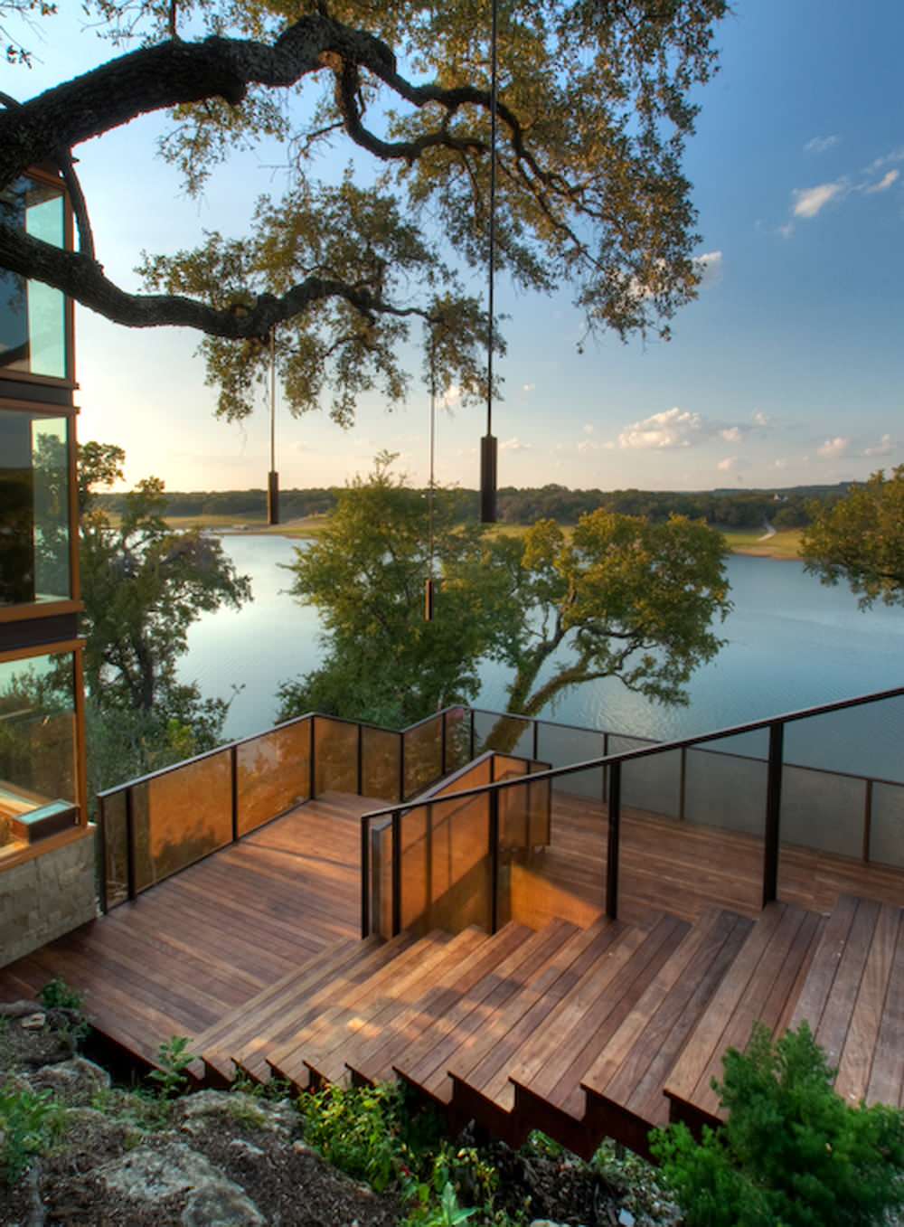 Deck Design Ideas for Your Lake House